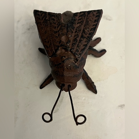 Other | Vintage Cast Iron Bumble Bee Insect Fly Wasp 3 Figure ...